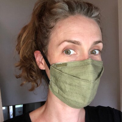 3D Origami Mask, Embroidered Mask With Built-in Polypropylene Filter ...