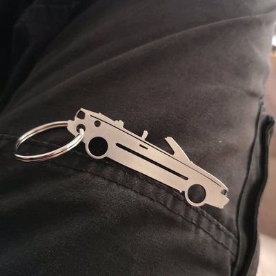 Land Rover Defender Classic 4x4 Key Chain - Etsy