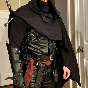 Knight's Cape Medieval Linen Cloak - Etsy