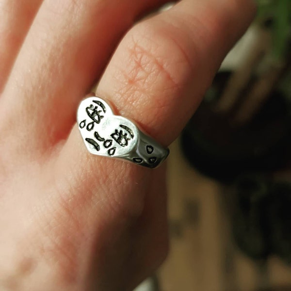 Crying Love Heart Face Ring, Heart Ring, Set of 2, Cry Face Ring, Heart ...