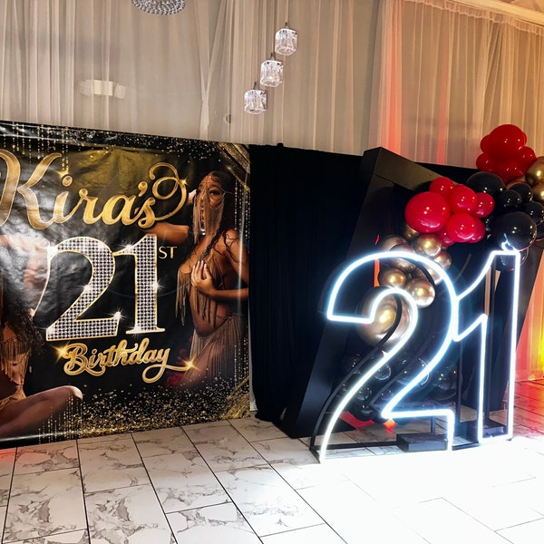 30th Black and Gold Birthday Talk Thirty to Me Personalized Backdrop ...