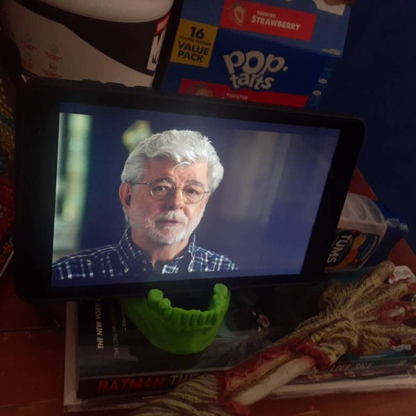 Lower Jaw Phone Holder • Gothic Home Decor • 3D Printed - Etsy