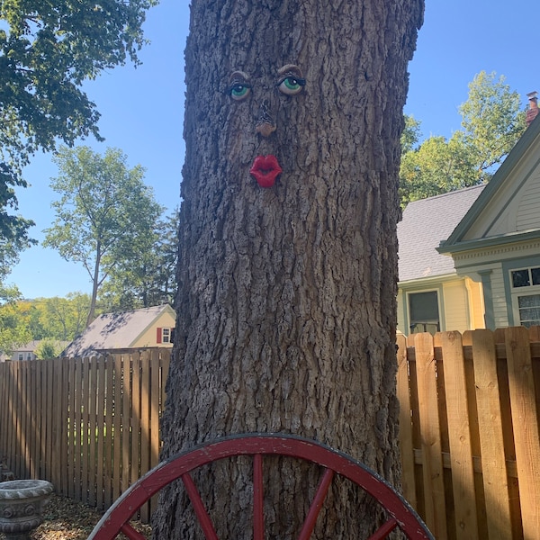 Lady Xyleena - Face Tree Art Female Tree Faces Gardeners Gift Garden ...