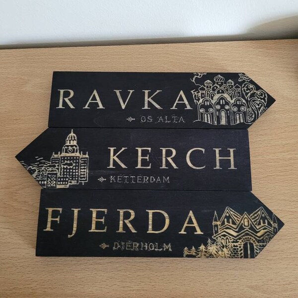 Grishaverse Individual Large Wooden Signposts, Fjerda, Kerch, Ravka ...