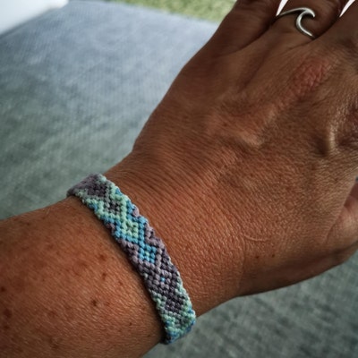 Custom Friendship Bracelet, Arrowhead Macrame Bracelet, Choose Your Own ...