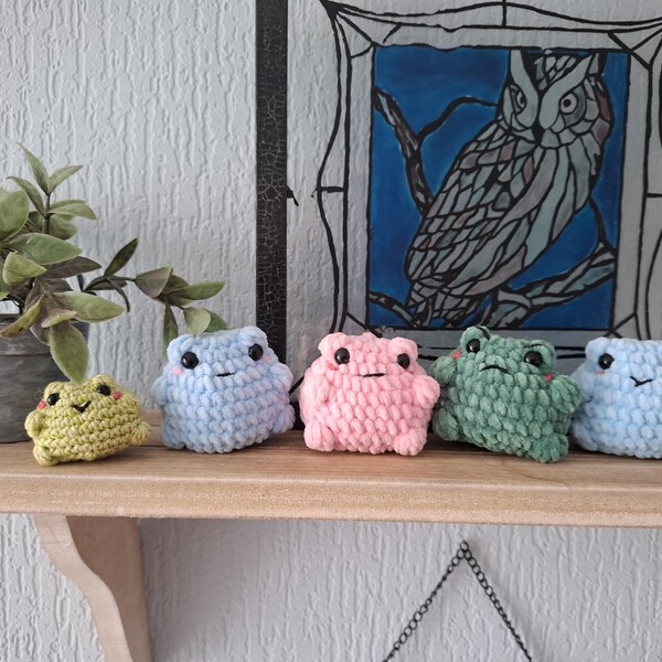 Ted the Thick Toad, Free NO-SEW Crochet Amigurumi PDF Pattern, Small ...