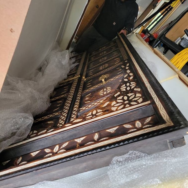 A Unique Moroccan Door, Artwork Moroccan Carved Traditional Inlaid Bone ...