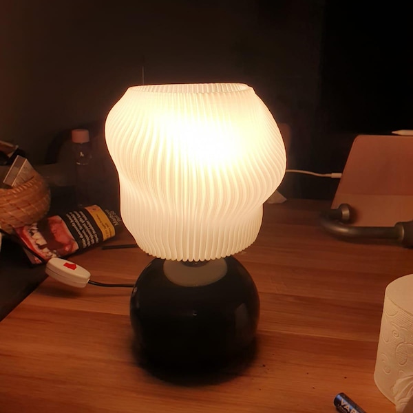 FLOURISH LAMP | STL 3MF 3D Printing Files, Small Wavy Table Lamp ...