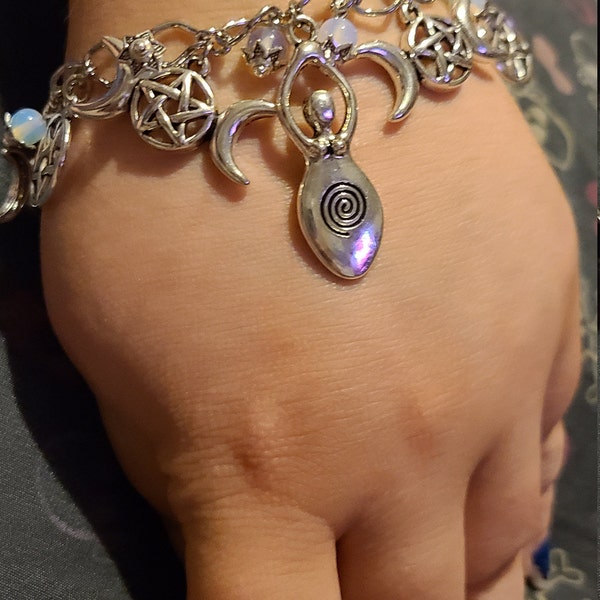 TRIPLE MOON MOONSTONE Charm Bracelet, Pagan Charm Bracelet, Triple Goddess Jewellery, Gemstone ...