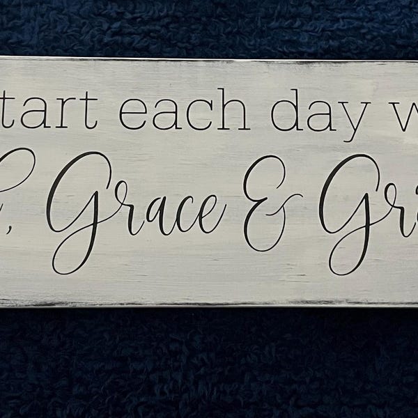 God Grace and Gratitude Sign/ Religious / Farmhouse / Faith /wood Sign ...