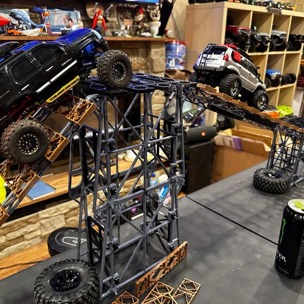 1/10 Rock Crawler Display Stand and Suspension Challenge - Etsy