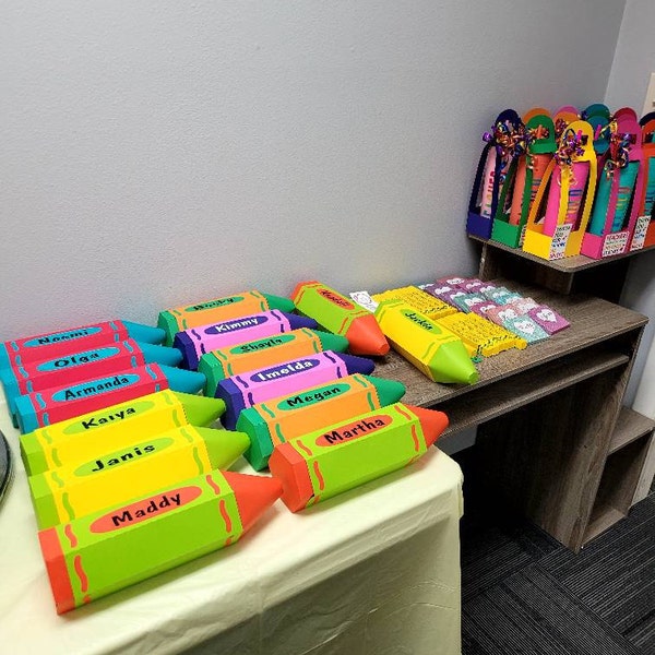 Crayon Gift Box SVG for Teacher Appreciation Gift Card Holder, Back to ...