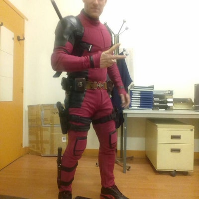 Deadpool Costume / Cosplay Suit replica :made From Custom Dyed 4 Way ...