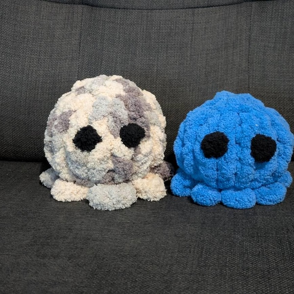 Hand Knit Octopus Video Tutorial/pattern, Learn How to Finger Knit ...