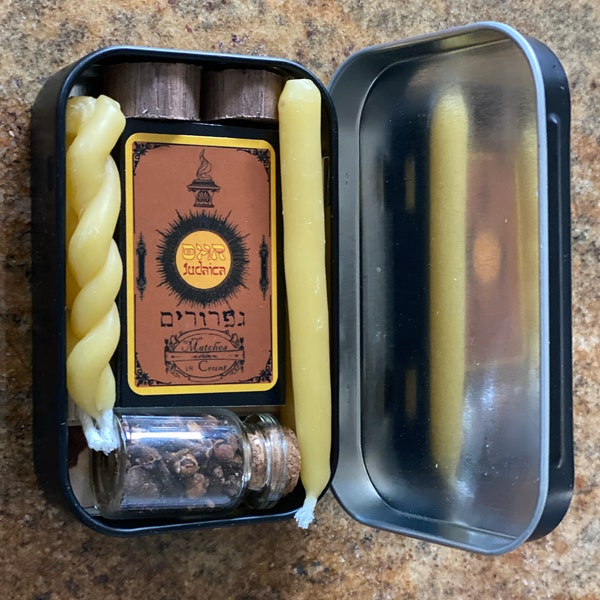 Shabbat and Havdalah Pocket-sized Travel Kit - SMALL - Beeswax Shabbat ...
