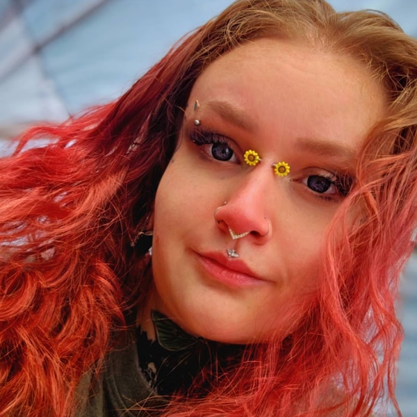 20G Gold Gem Top L Shape Nose Piercing Stud, Simple Style Everyday Wear ...