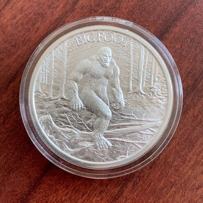 Sasquatch American Folklore-bigfoot-high Relief 1 Oz .999 Silver Round ...