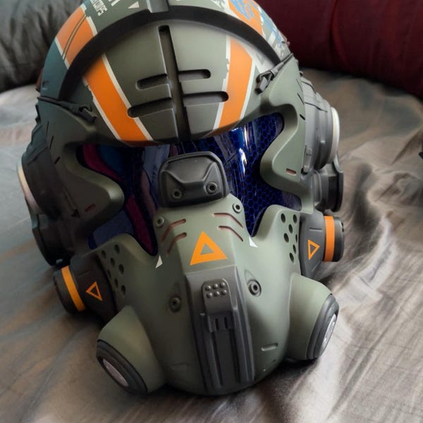 NCR Elite Riot Gear Helmet for Cosplay Elite Riot Gear Helmet Wearable ...