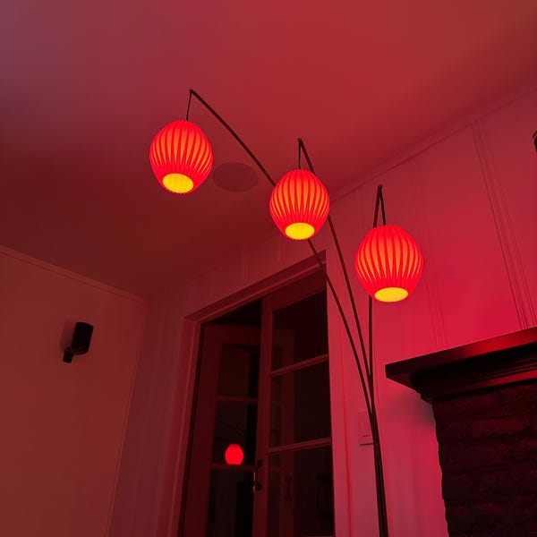 Sci-fi Wasabi Custom Table Lamp With Dimming Warm Edison Bulb Modlamp ...