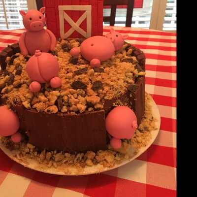 Fondant Pigs Cake Toppers Fondant Pig in Mud Fondant Pig Farm Party ...