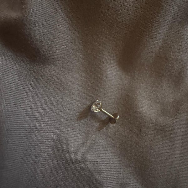 18G 2mm-4mm Threadless Flat Back Earring Nose Stud Cartilage Earring ...