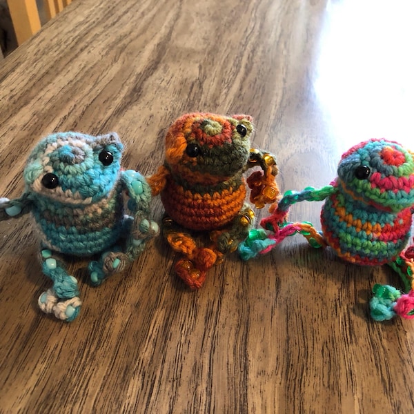Beaded Fidget Frog Crochet Pattern: Beginner Friendly, No Sew, Sensory ...