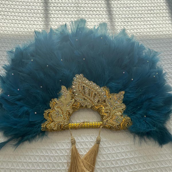Feather Wedding Fan, Nigerian Wedding Attire, Customised Handfan ...
