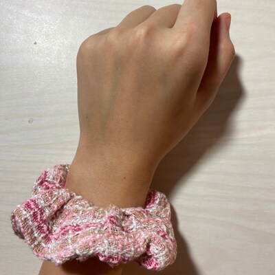 Preppy Checkered Scrunchie Set Grid Scrunchies Pink Checkered White ...