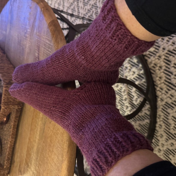 KNITTING PATTERN ⨯ Beginner Socks Knit Pattern ⨯ Cozy Boot Socks ...