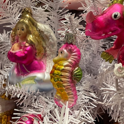 How the Angel Got Its Eleven Dots Book, Translated to English - Etsy