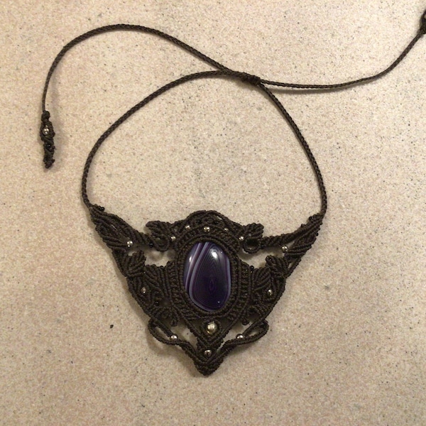 Micro Macrame Necklace Pattern, Macrame Necklace Tutorial, Macrame Jewelry Making, DIY Fall ...