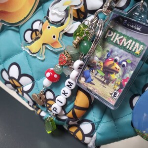 Pikmin Inspired MOSS Theme Keychain and Bracelet Set - Etsy
