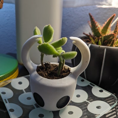 Shark Plant Pot / Planter Inspired in Final Fantasy XIV 3d Printed in ...