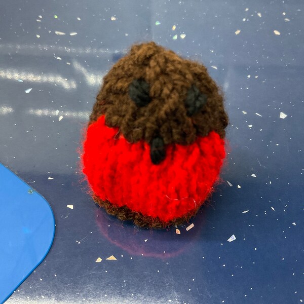 PDF KNITTING PATTERN Christmas Robins Ferrero Rocher Cover, Christmas ...