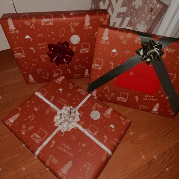 Rust Merry Christmas Pattern Wrapping Paper Sheets - Each Sheet 20"x29 ...