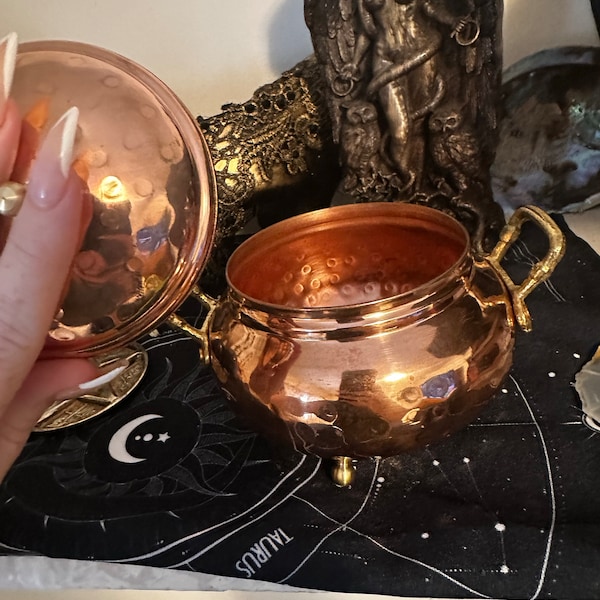Small Witch Cauldron, Copper Cauldron, Cauldron With Lid, Footed ...