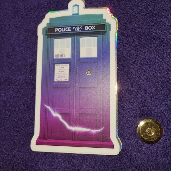 Cracked TARDIS Sticker | Doctor Who Vinyl Decal | 11th Doctor and Amy ...