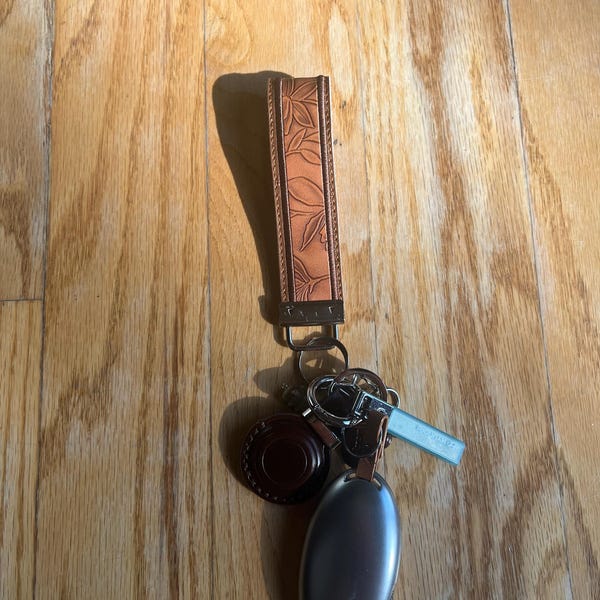 Chucks & Pearls Keychain Key Chain,women Support Women Chucks Pearls ...