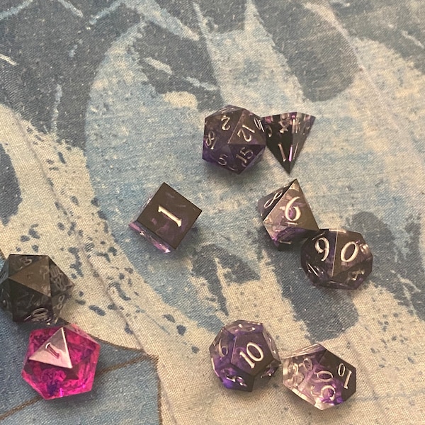 Malignant Midnight - Sharp Dnd Dice - Clear - Handmade Resin Dice Set ...