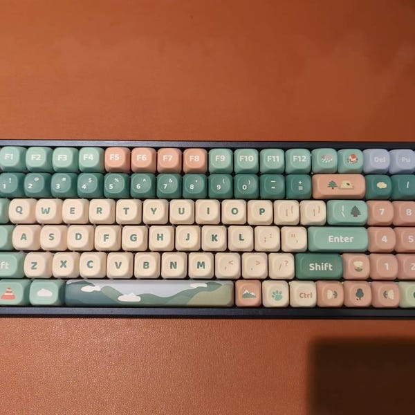128 Green Keycap Set Outdoor Themed Nature Lovers Hiking Dye ...