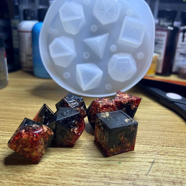 LET'S RESIN Upgraded Dice Molds, Large DND Silicone Dice Molds for ...