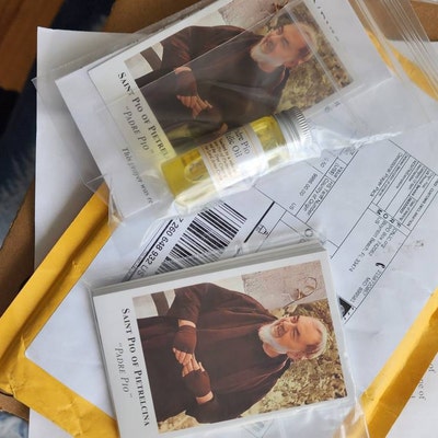 Saint Catherine Laboure Third Class Relic Holy Card touched - Etsy