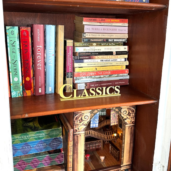 BOOKSHELF BOOKENDS Book Swag Library Bookish Gift Reading 3D Printed - Etsy