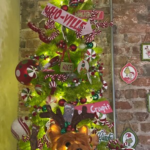 WHO-VILLE, MOUNT Crumpit, Grinch's Lair, Wood Grinch Sign, Grinch ...