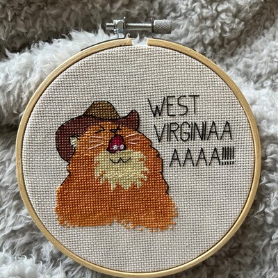 PDF Neon Xenomorph Warrior Alien Cross-stitch Pattern Embroidery Aliens ...