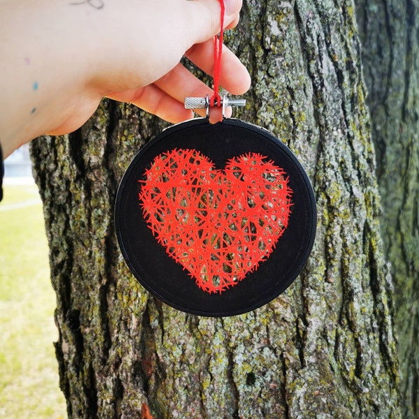 Fuzzy Bumblebee Embroidery PDF Pattern Download | Bee | Cottagecore ...