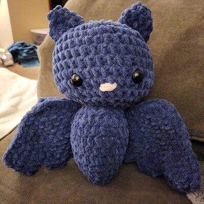PATTERN: Plush Binx the Bat Pattern Amigurumi Chunky Bat Pattern Super ...