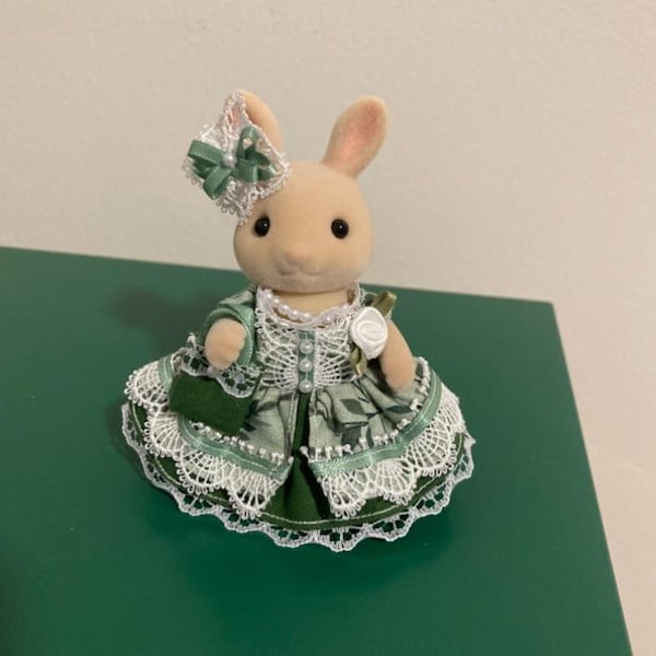 DRESS for MOTHER Calico Critters Animal Doll Figure - Sweet Spring ...