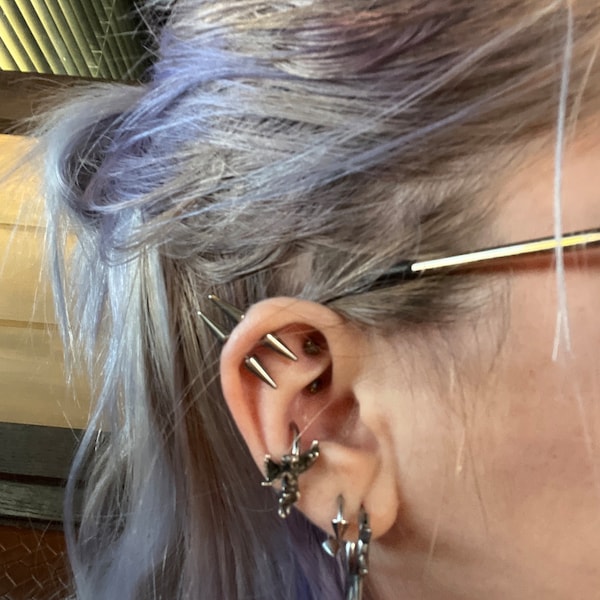 SINGLE Spike Cartilage Earring, Helix Stud, Cartilage Stud, Back Screw ...