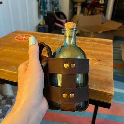 Flask Holder With 8oz Flask. Leather Flask Holder Holster for - Etsy